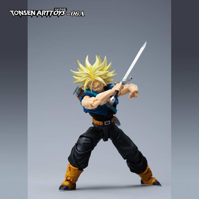 TONSEN ARTTOYS Tagged "Trunks" - Omnime